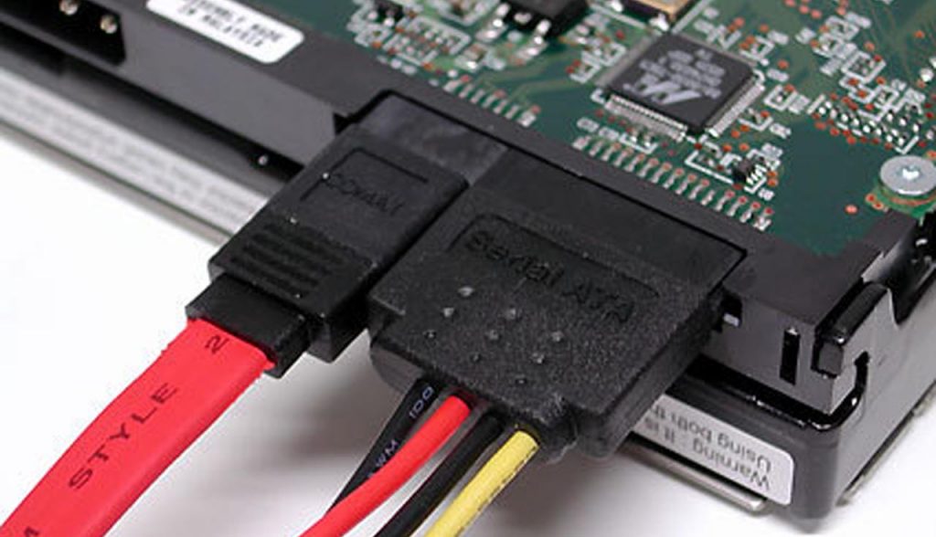SATA 1, SATA 2 ve SATA 3 Arasındaki Fark Nedir? » TechWorm
